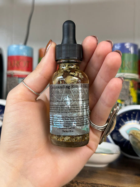 Commanding Ritual Oil – Witch's Way Craft - Thirteen Circles